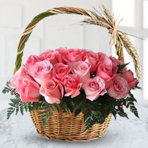 30 pink roses basket | Flowerzila.com